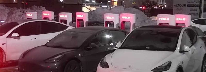 Chicago-area Tesla charging stations lined with dead cars in freezing ...